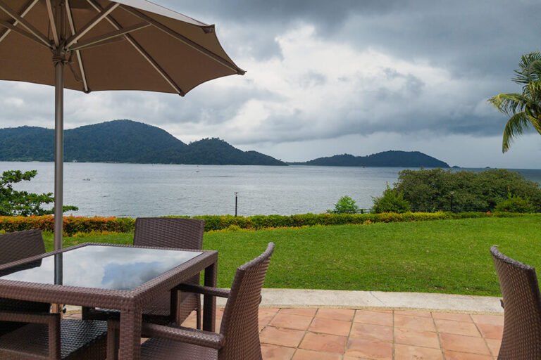 【Review】DoubleTree by Hilton Damai Laut Resort Malaysia - The Local ...